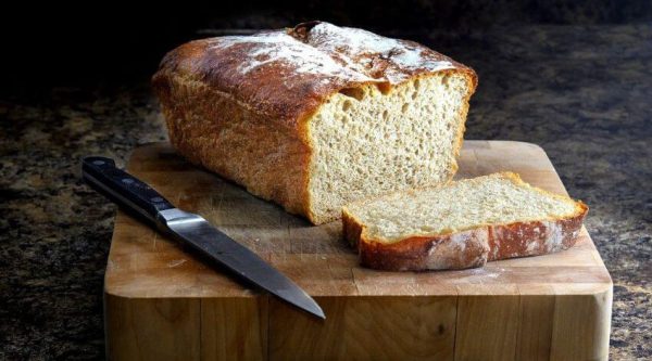 Revealed: The Bread Storage Hack That Extends Freshness Way Beyond A Week - Check Appliance